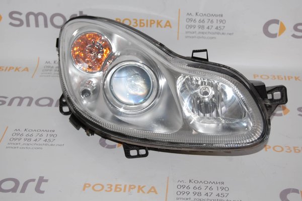Купити Фара права, передня A4518200259, 0301229202 для Smart Fortwo 451